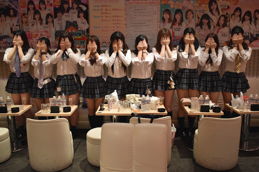 卒業vs入店＆オススメキャスト【さつき・あいく】｜【OliveIKB】池袋西口素人JK制服素人キャバクラオリーブ池袋公式サイト