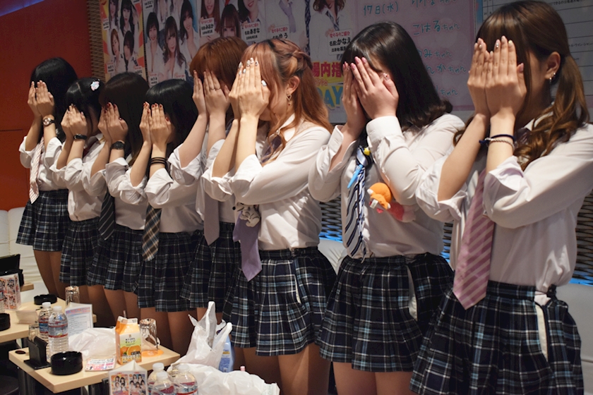 GW突入！ブラックカード限定配布！｜【OliveIKB】池袋西口素人JK制服素人キャバクラオリーブ池袋公式サイト