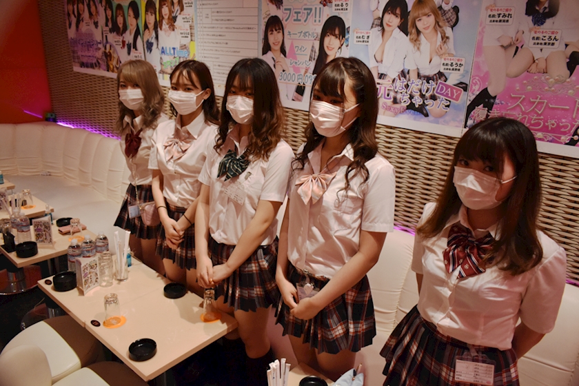 ワインもシャンパンもキープボトルも全部3000円引き！｜【OliveIKB】池袋西口素人JK制服素人キャバクラオリーブ池袋公式サイト