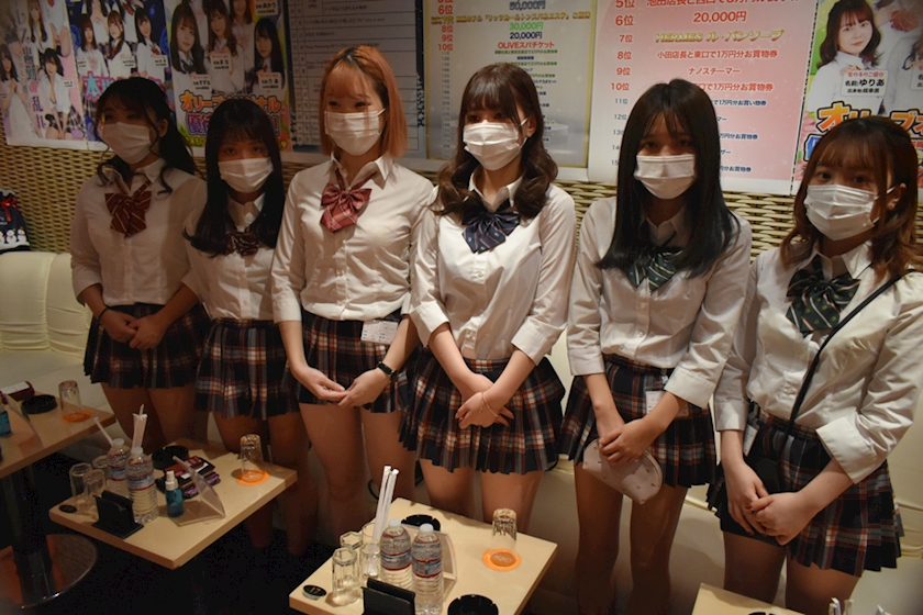 木曜日はバージョン2！｜【OliveIKB】池袋西口素人JK制服素人キャバクラオリーブ池袋公式サイト