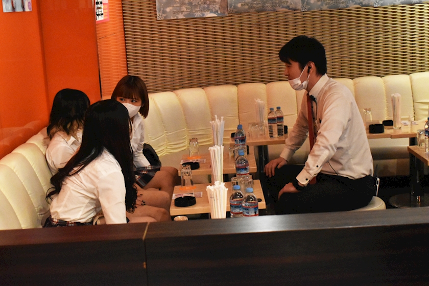 『T』な卒業式｜【OliveIKB】池袋西口素人JK制服素人キャバクラオリーブ池袋公式サイト