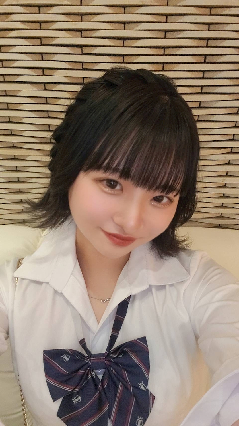 こんばんは ｜【OliveIKB】池袋西口素人JK制服素人キャバクラオリーブ池袋公式サイト